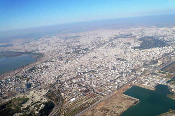 Ritratti di città. Tunisi, sempre più vasta e... sbadata - Giornale ...